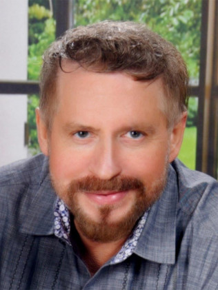 Robbie Cairns | Design Benefits